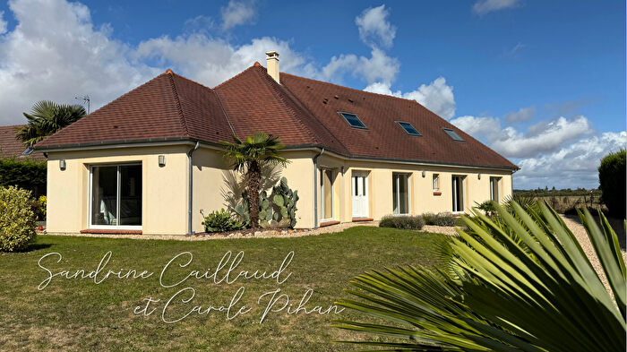 Maison à vendre - Anet - 10 pièces - 7 chambres