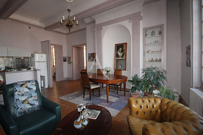 Appartement à vendre - Montauban, Centre-ville - 3 pièces - 1 chambre