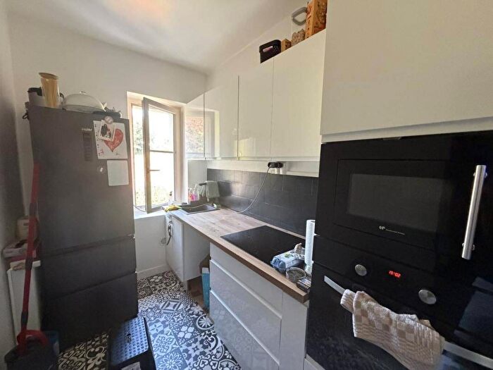 Appartement 4 pièces à louer - Rouxmesnil-Bouteilles