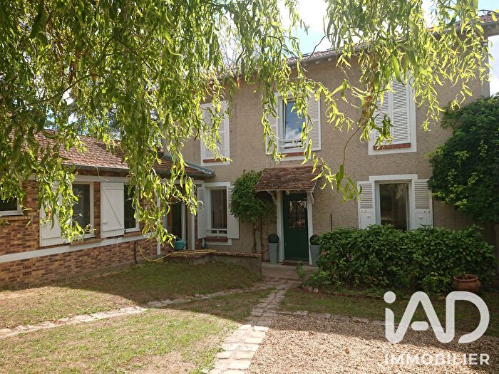Chartrettes : Maison 14 pièces à vendre