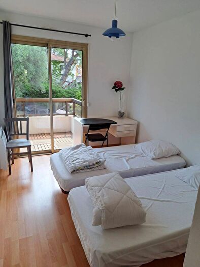 Appartement 3 pièces à Saint Maymes-Lauvert, Antibes, à louer