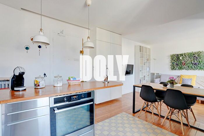 Appartement à vendre - Issy-les-Moulineaux, Centre-ville, Corentin Celton, Les Varennes - 2 pièces - 1 chambre