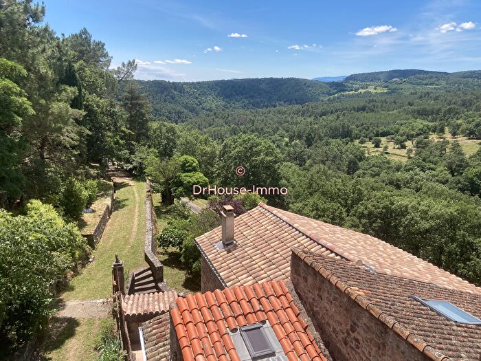 Maison 7 pièces à vendre à Tauriers