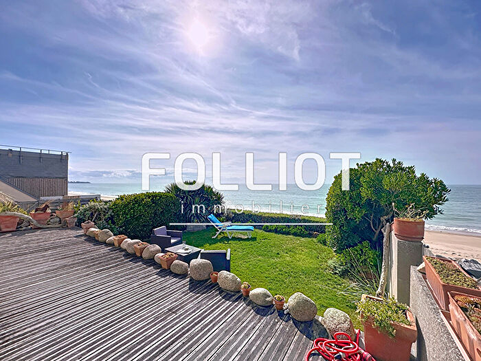 Maison à vendre - Bréhal - 5 pièces - 3 chambres