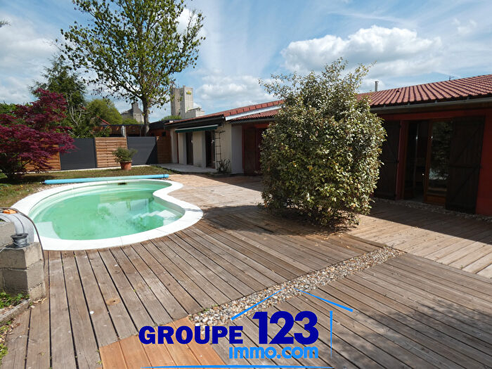 Maison 6 pièces à Migennes, à vendre