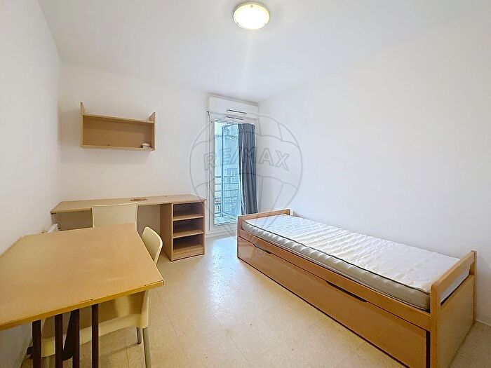 Appartement à louer - Nîmes, Valdegour - 1 pièce