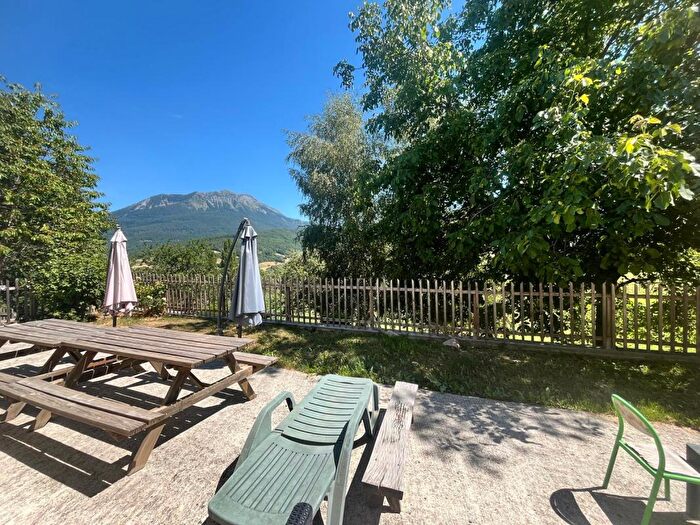La Bréole : Maison 5 pièces à vendre