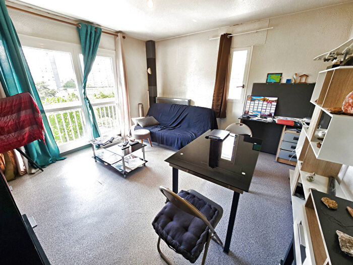 Appartement à vendre - Le Pont-de-Claix, Iles de Mars - 2 pièces - 1 chambre