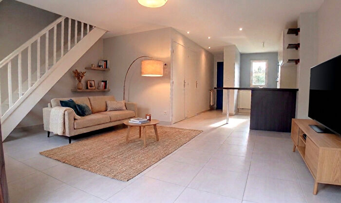 Maison à vendre - Saint-Sébastien-sur-Loire, Est - 4 pièces - 3 chambres