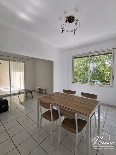 Appartement 3 pièces à vendre - Nîmes