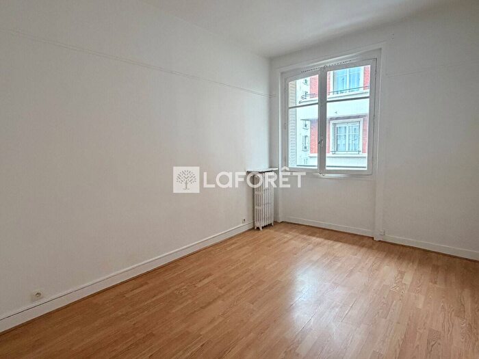 Notre Dame, Saint-Mandé : Appartement 2 pièces à louer