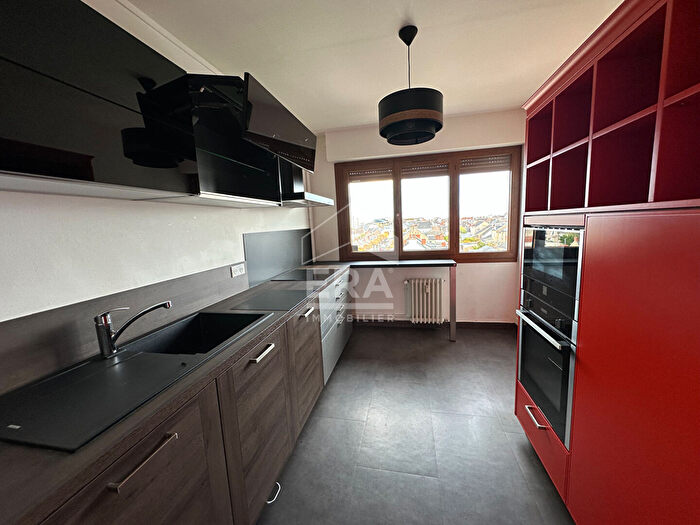 Appartement à louer - Châteauroux, Centre-ville, Les Marins - 4 pièces - 2 chambres