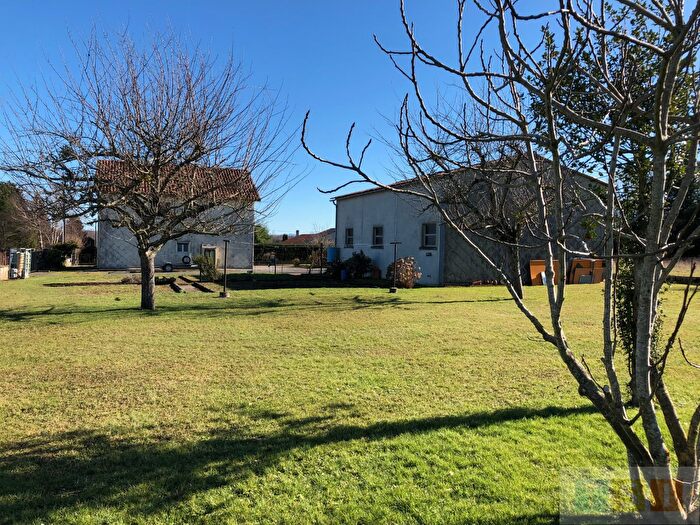 Maison à vendre - Lannemezan - 7 pièces - 3 chambres