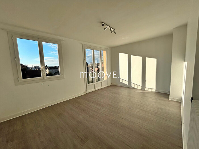 Appartement à louer - Évreux, Centre-ville - 2 pièces - 1 chambre