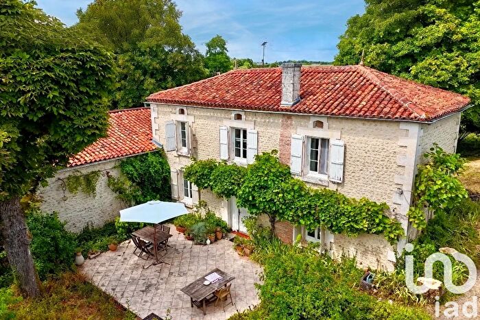 Maison à vendre - Chavenat - 7 pièces - 4 chambres