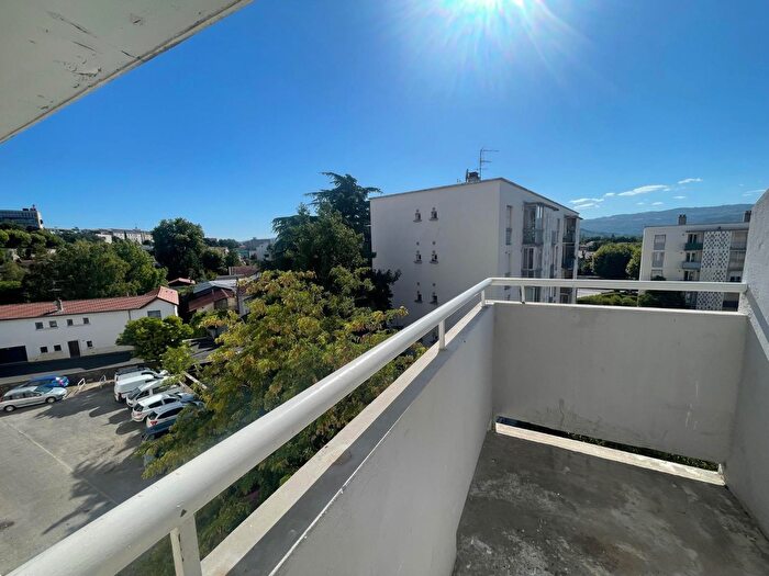 Bourg-lès-Valence, Bourg Ouest : Appartement 1 pièce à louer