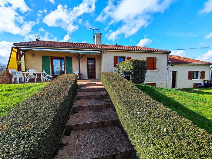 Maison à vendre - Saint-Genest-dAmbière - 4 pièces - 3 chambres