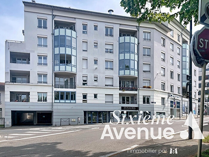 Bron, Le Rafour : Appartement 3 pièces à vendre
