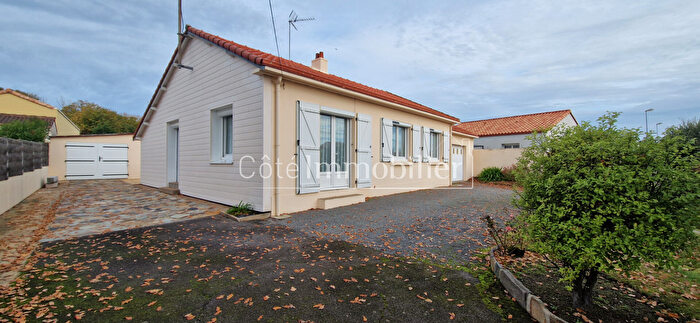 Maison à vendre - Saint-Michel-Chef-Chef - 4 pièces - 3 chambres