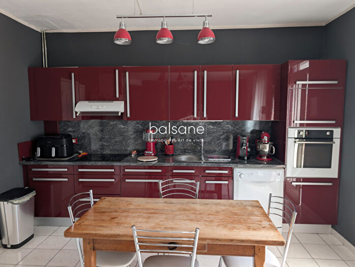 Maison 6 pièces à Oissel, à vendre