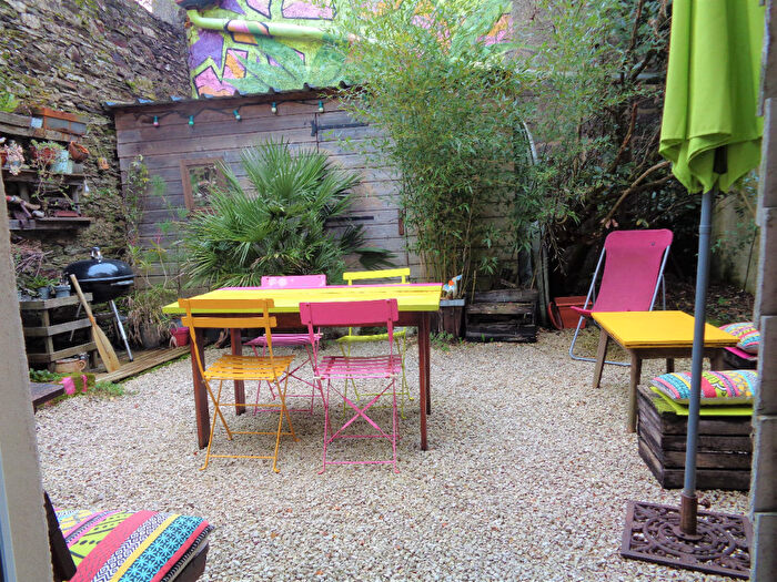 Nantes, Le Bout des Pavés, Fantaisie - Maison 5 pièces à vendre