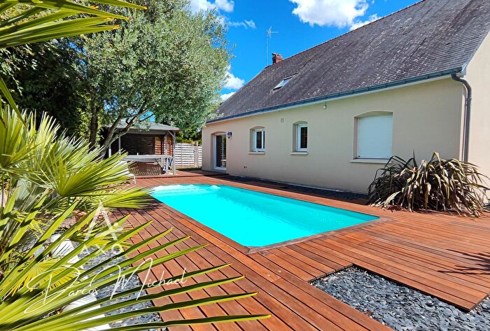 Maison à vendre - Distré - 10 pièces - 7 chambres