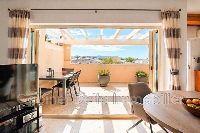 Appartement 4 pièces à vendre - Sanary-sur-Mer, Le Baou, Saint-Roch
