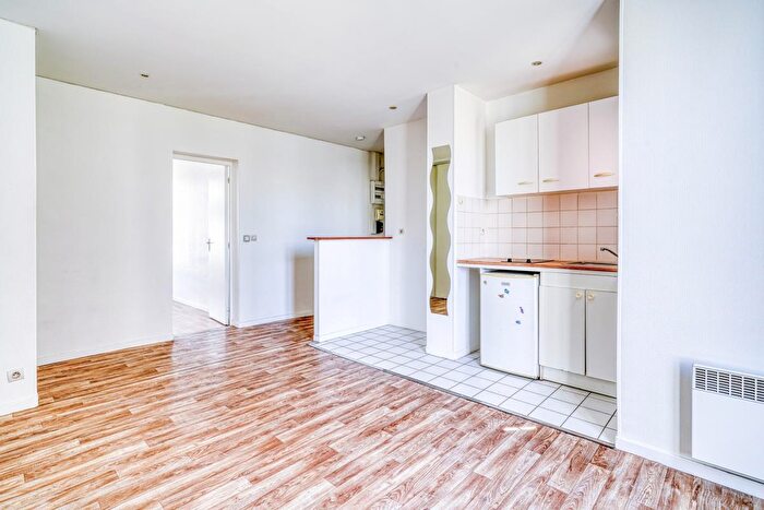Appartement 2 pièces à vendre à Saint-Ouen, Garibaldi
