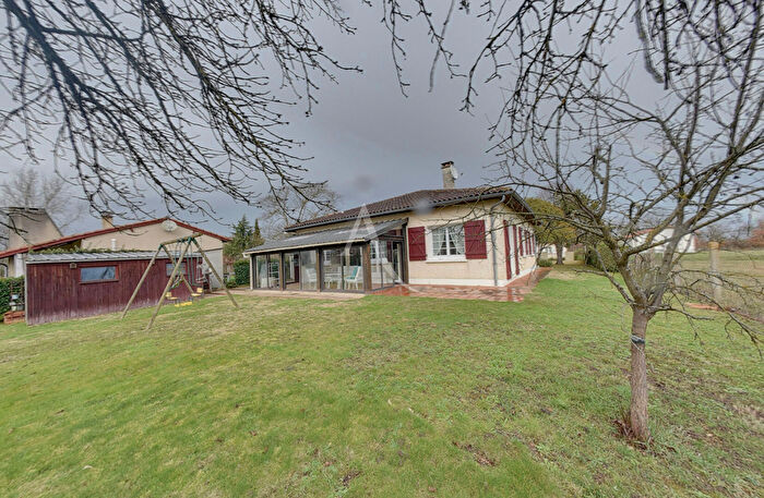 Maison à vendre - Mas-Grenier - 5 pièces - 3 chambres