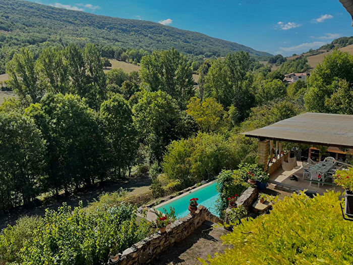Maison 9 pièces à vendre - Sainte-Colombe-sur-l'Hers