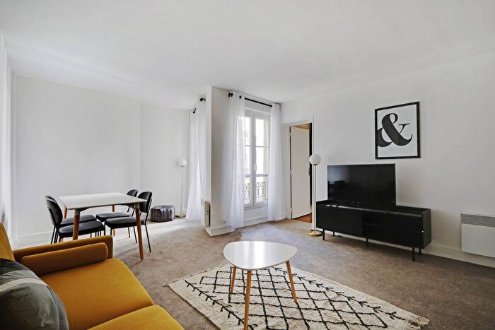 Appartement à louer - Bas Belleville, Paris ème arrondissement - 3 pièces - 2 chambres