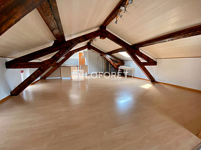 Appartement à louer - Saint-Juéry - 1 pièce - 1 chambre