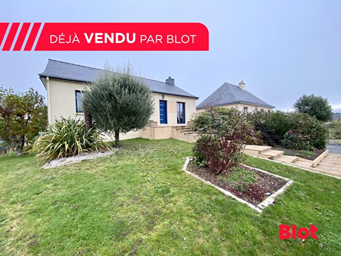 Maison à vendre - Boisgervilly - 5 pièces - 3 chambres