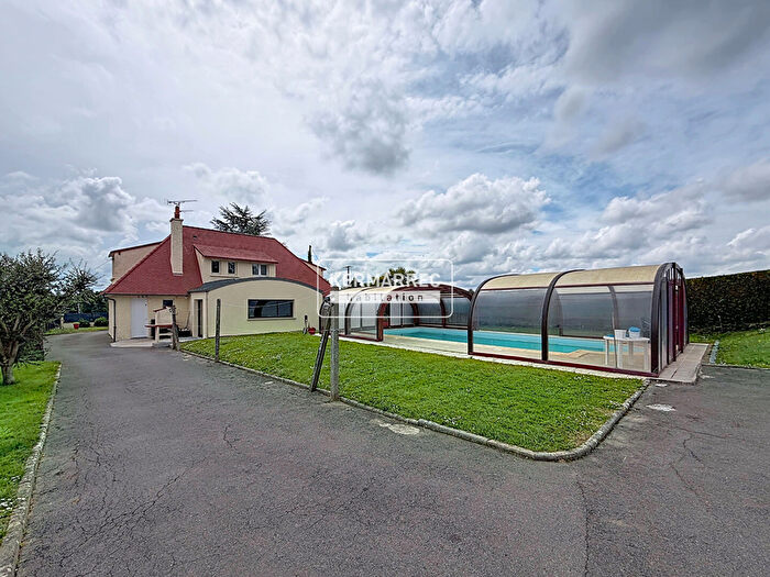 La Chapelle-Thouarault : Maison 7 pièces à vendre