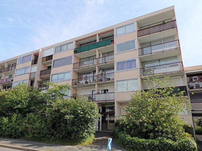 Avenue Nationale, Massy : Appartement 3 pièces à louer
