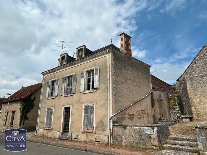 Maison 4 pièces à Pouligny-Saint-Pierre, à vendre