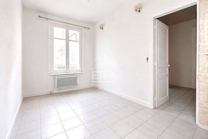 Appartement 2 pièces à vendre - Saint-Ouen, Centre-ville