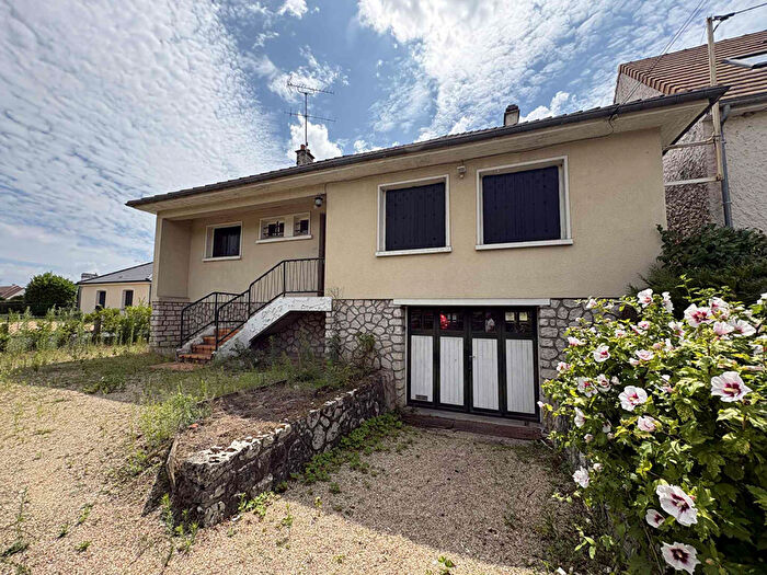 Maison à vendre - Amilly - 4 pièces - 3 chambres