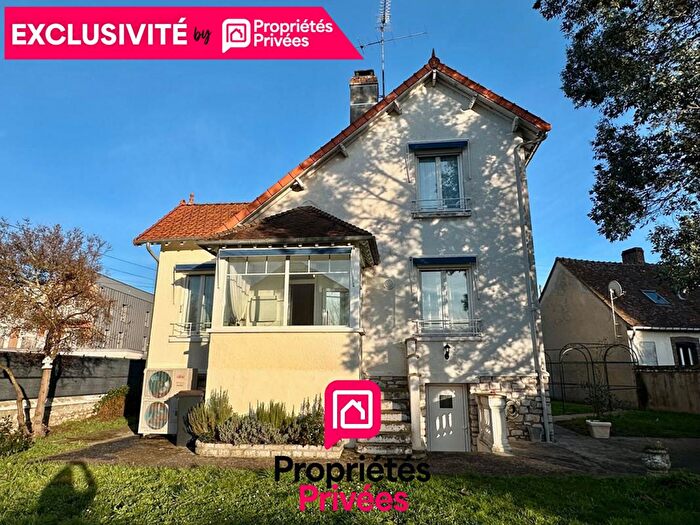 Maison à vendre - Montargis, Centre-ville - 5 pièces - 2 chambres