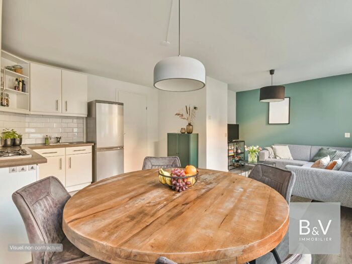 Appartement à vendre - Saint-Louis, Centre-ville - 4 pièces - 3 chambres