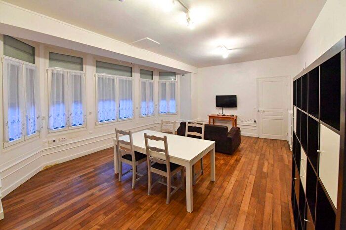 Saint Maurice, Amiens : Appartement 2 pièces à louer