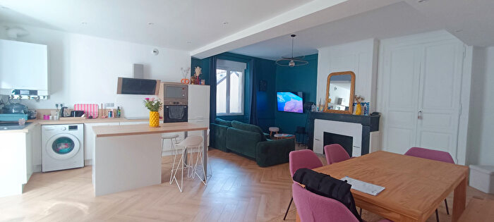 Appartement 5 pièces à Laval, Les Pommeraies, à vendre