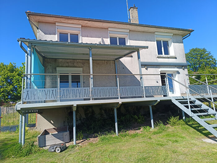 Maison à vendre - Saint-Mathieu - 6 pièces - 4 chambres