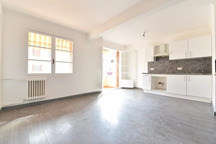 Nice : Appartement 2 pièces à louer