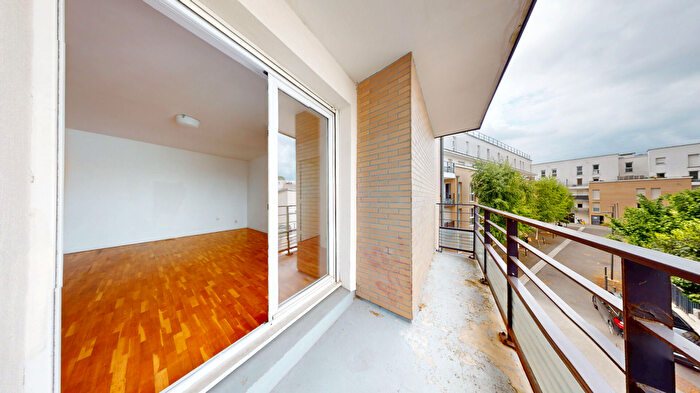 Saint-Ouen, Debain : Appartement 3 pièces à vendre