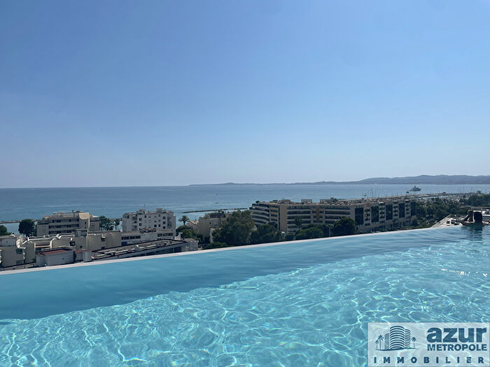 Appartement à vendre - Saint-Laurent-du-Var, Bord de Mer, Port de Plaisance - 3 pièces - 2 chambres