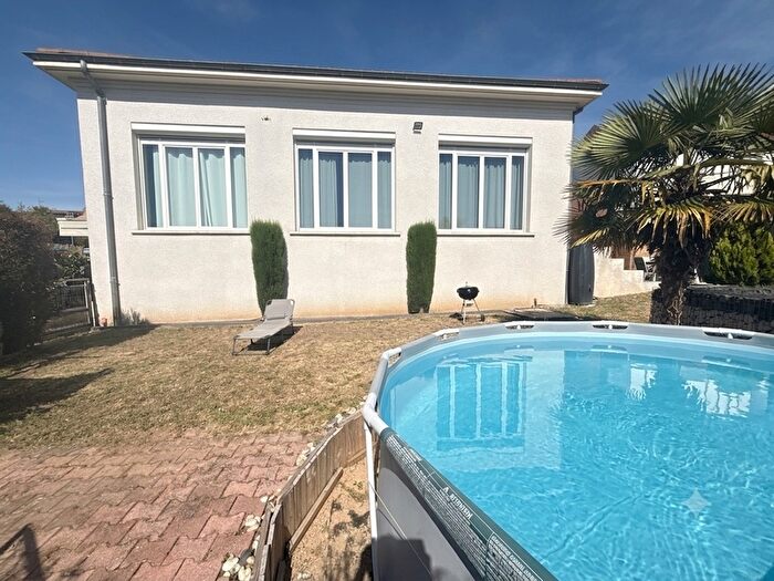 Le Chambon-Feugerolles, Centre-ville, Gare - Maison 4 pièces à vendre