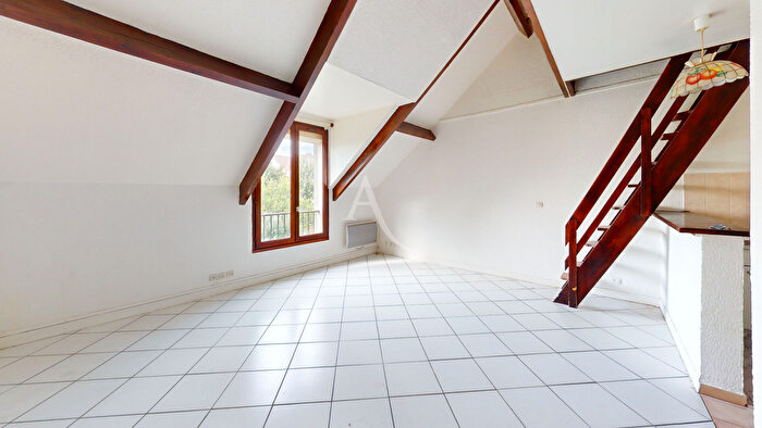Appartement 1 pièce à Chilly-Mazarin, Centre-ville, à vendre
