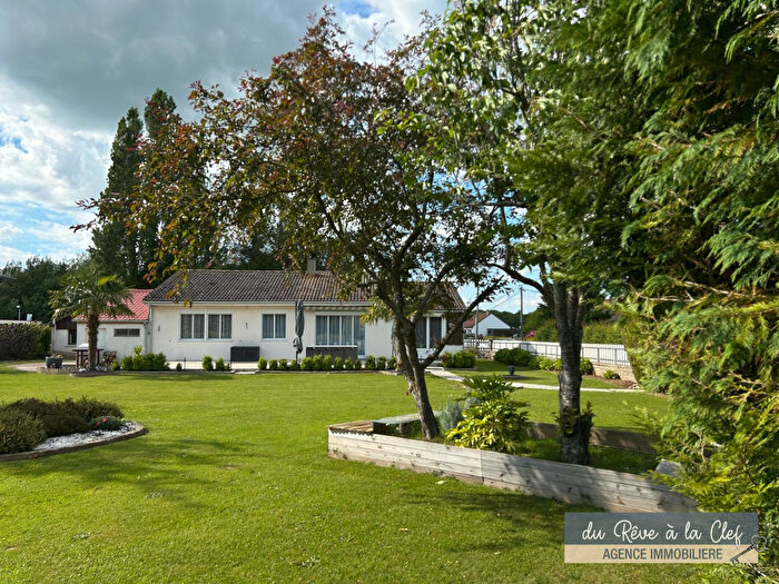Maison 4 pièces à vendre à Saint-Pierre-de-Salerne
