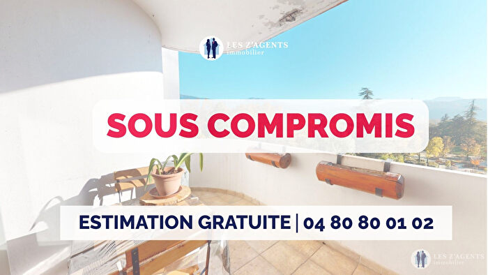 Appartement à vendre - Échirolles, Villeneuve - 4 pièces - 3 chambres